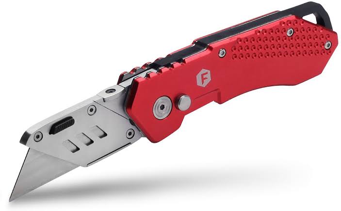 10 Best Utility Knives - In-depth Overview, Tricks & More